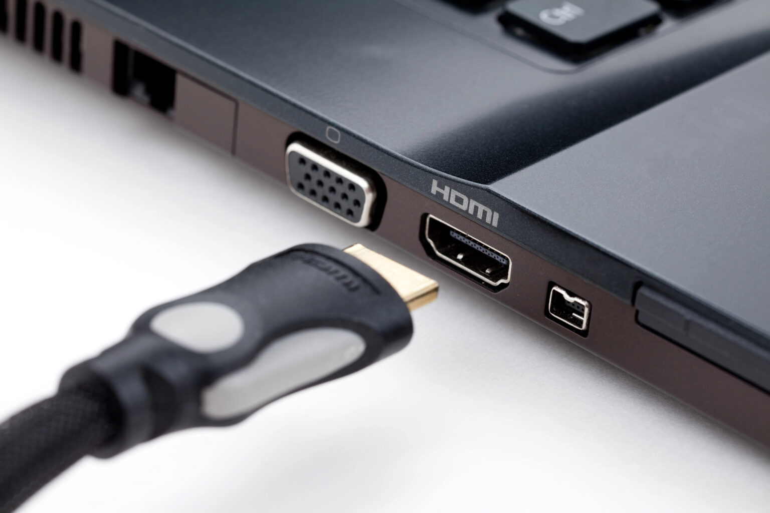 HDMI : définition, versions et câbles expliqués (2026)